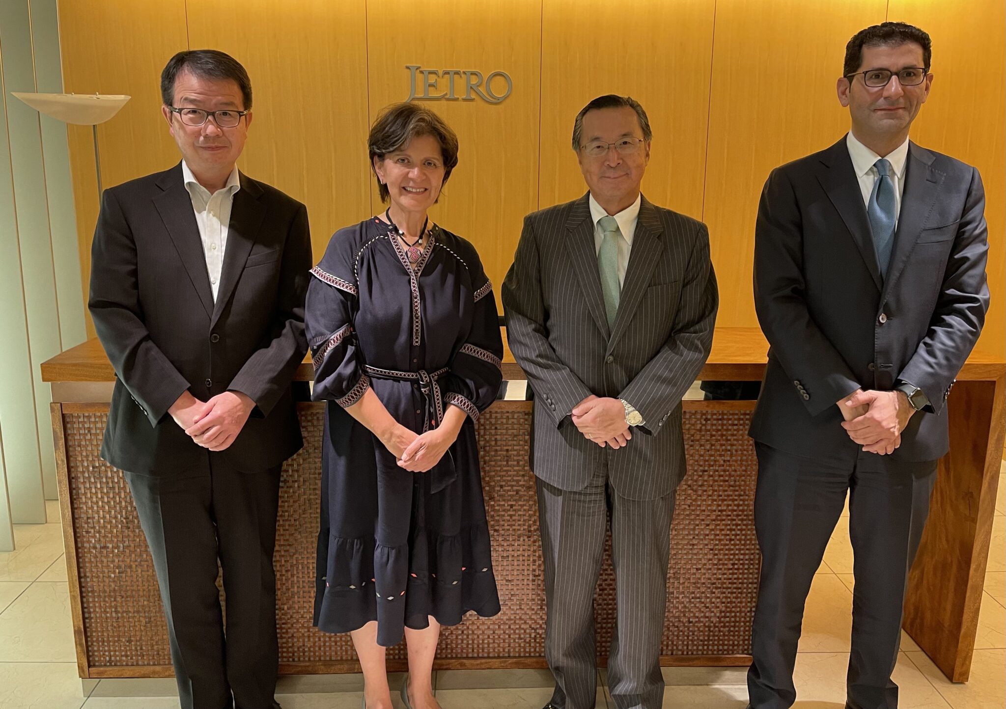 Meeting with The Chairman and CEO of JETRO Mr. ISHIGURO Norihiko ...